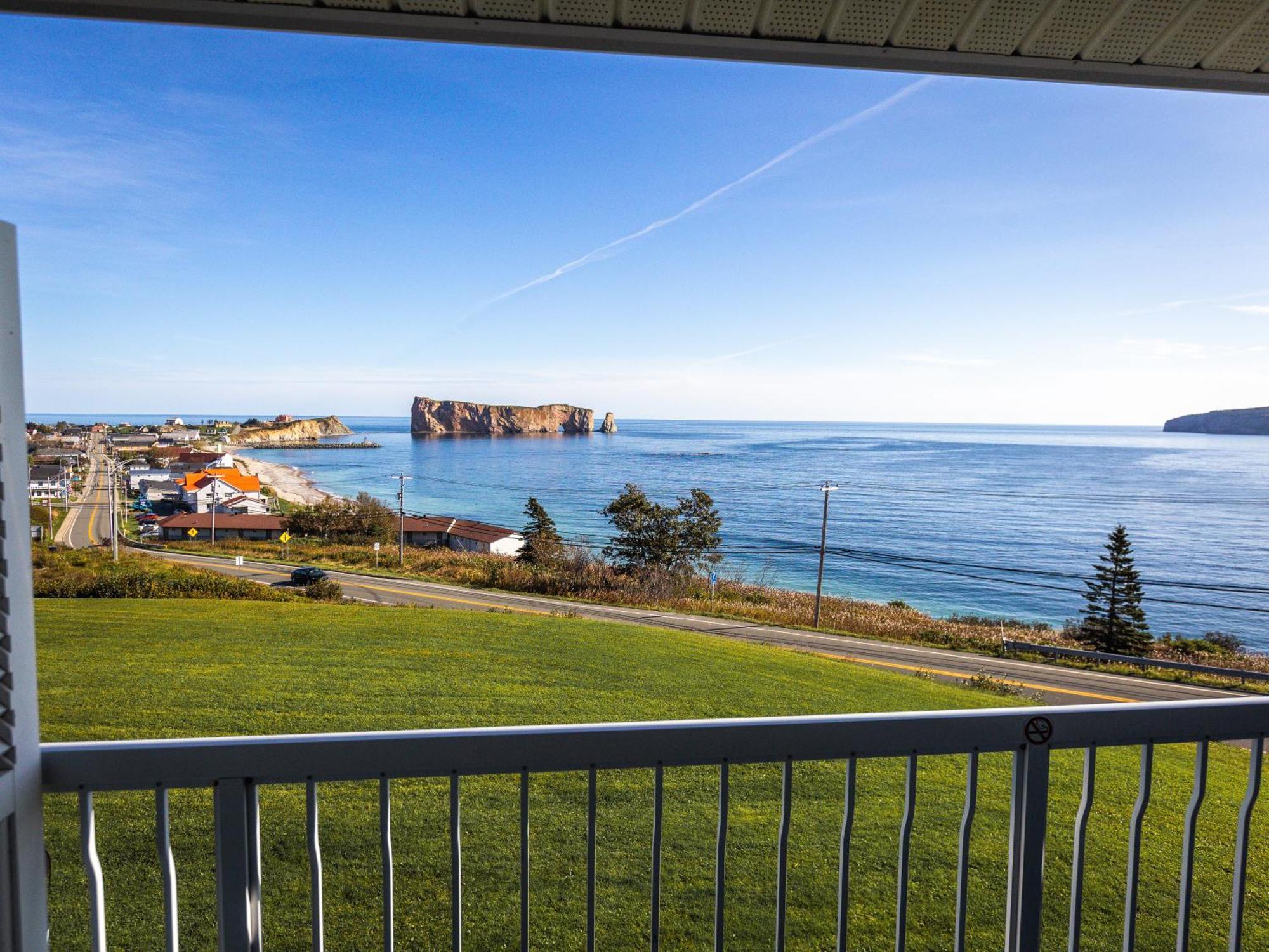 HOTEL LE MIRAGE PERCÉ | TARIFS À PARTIR DE $103